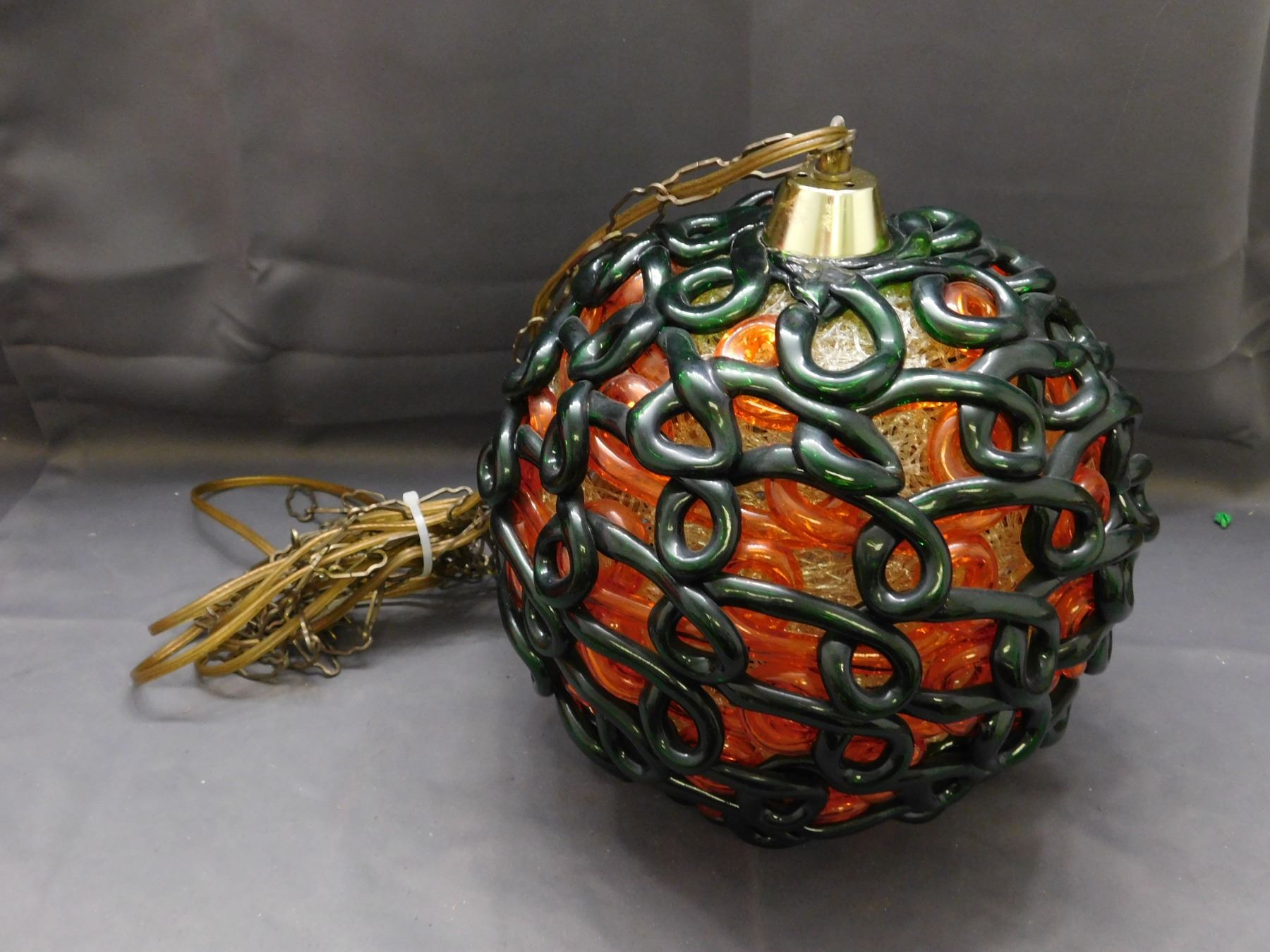 Vintage MCM Spun Plastic Spaghetti Lamp Swag Chain Lamp *works* Green ...