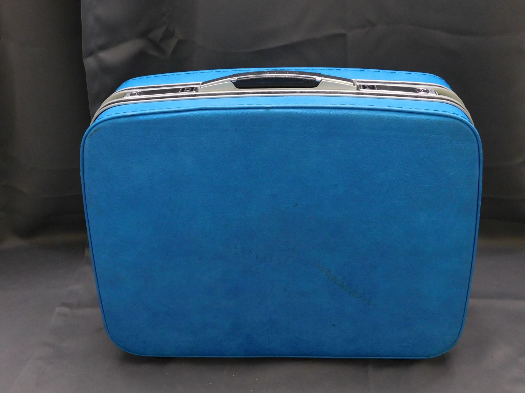 Vintage Blue Samsonite Luggage Carry-On Suitcase "Safari II"