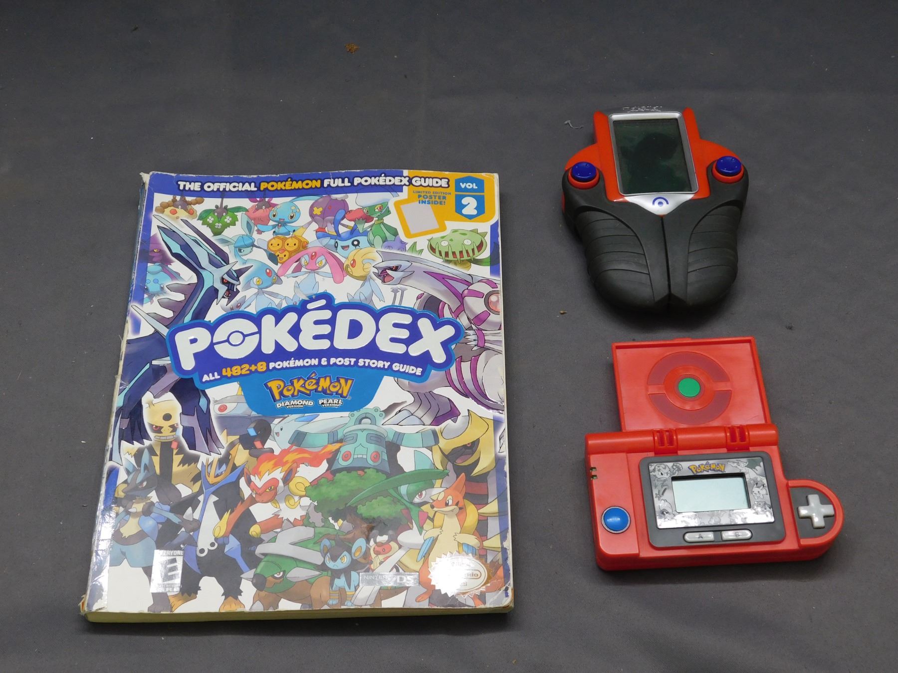 Lot of 3pcs Pokemon Pokedex, & Pokedex Book 482+8 Book