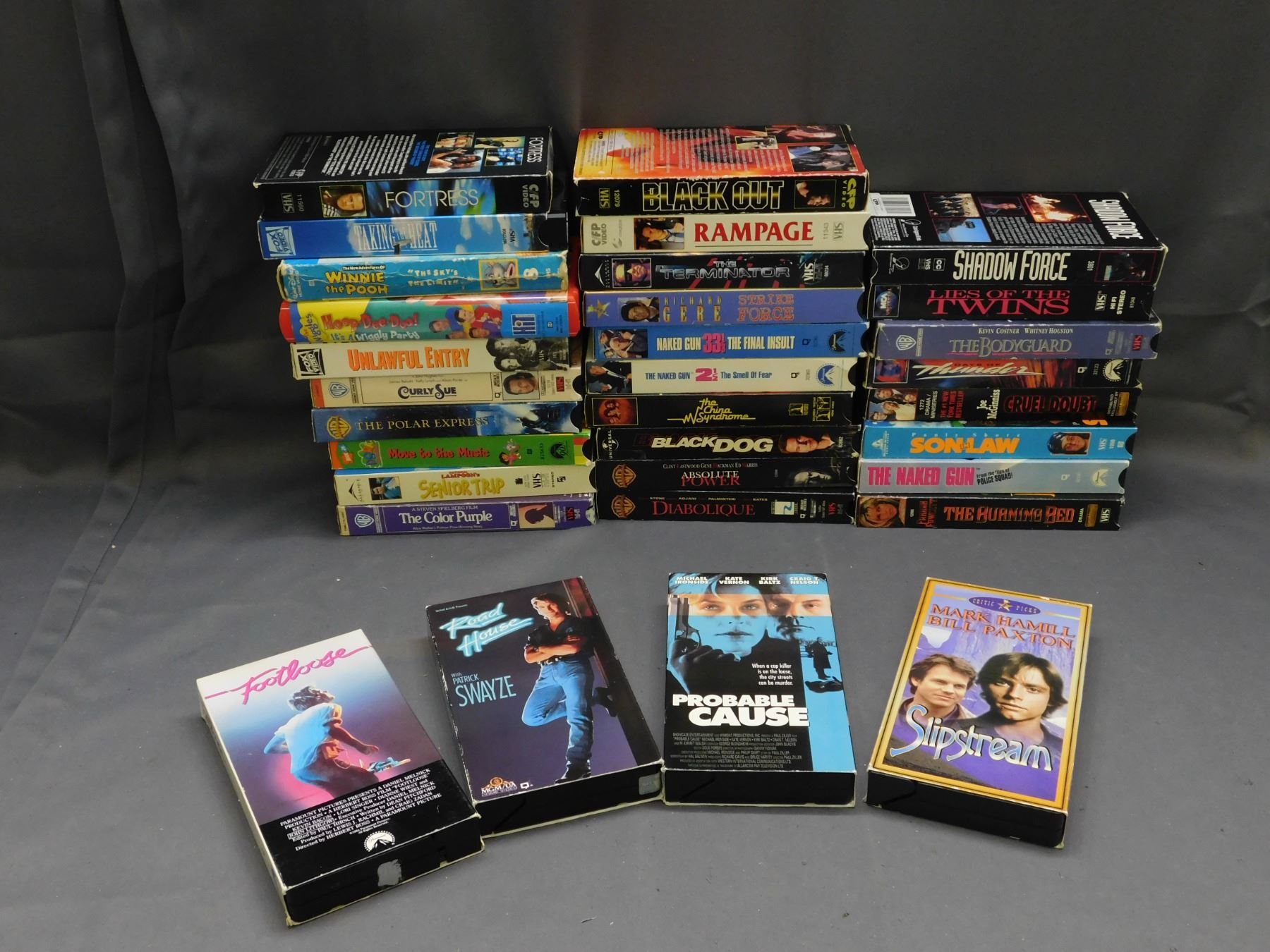 Lot of 32 VHS Tapes Assorted Action, Children's Movies, Winnie The Pooh ...