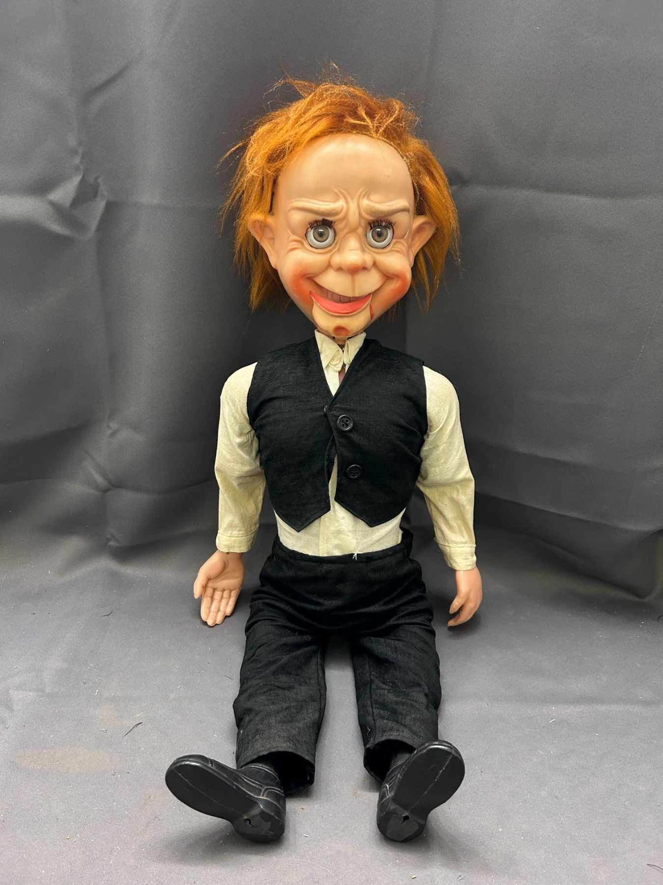 Mr Parlanchin Ventriloquist Dummy/Doll Hand Puppet