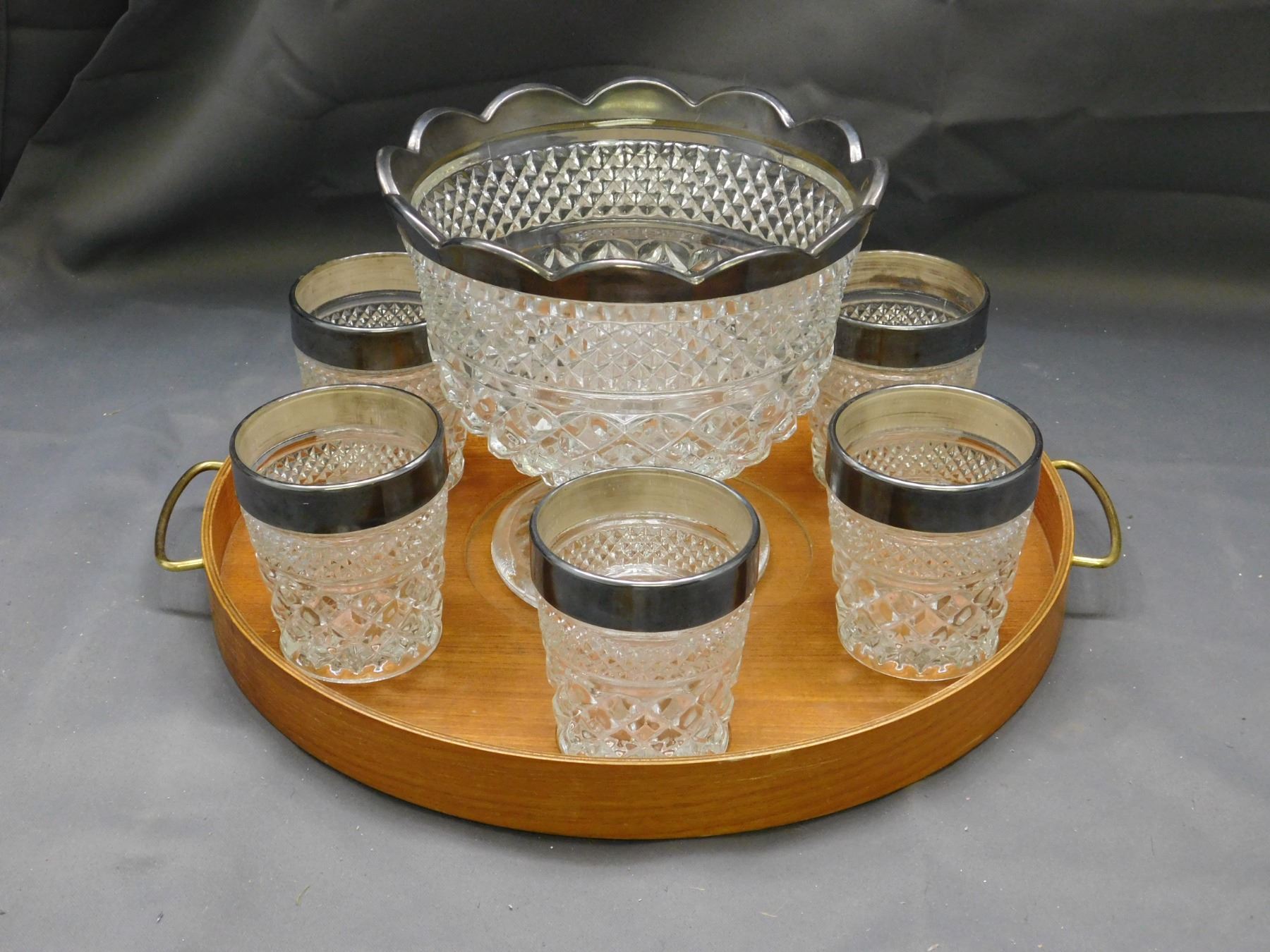 Anchor Hocking Wexford Silver Footed Dish & Rocks Glasses Silver Rimmed