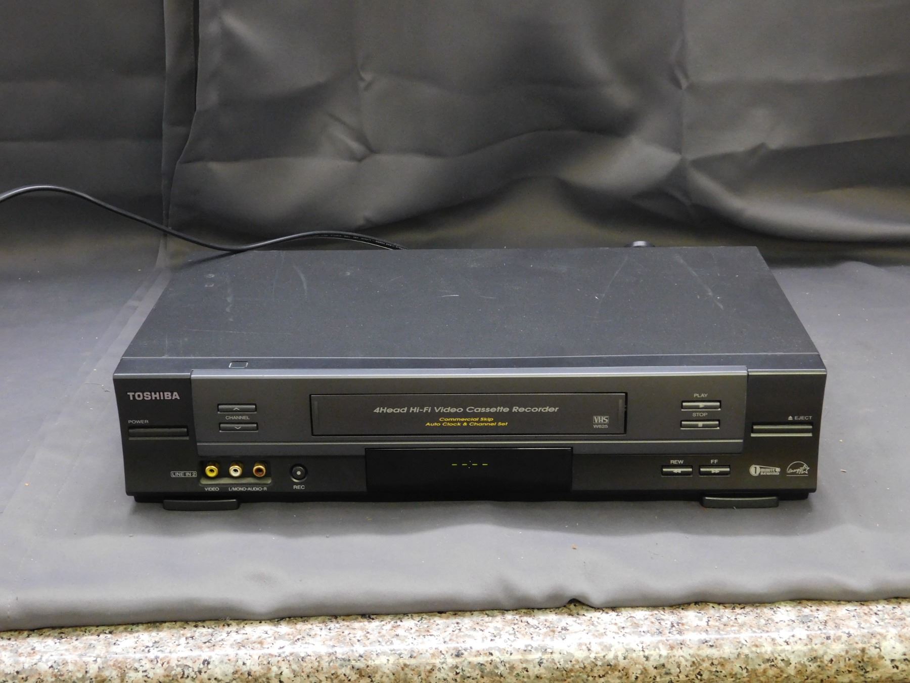 Toshiba Hi-Fi Video Cassette Recorder VCR VHS Tape Player