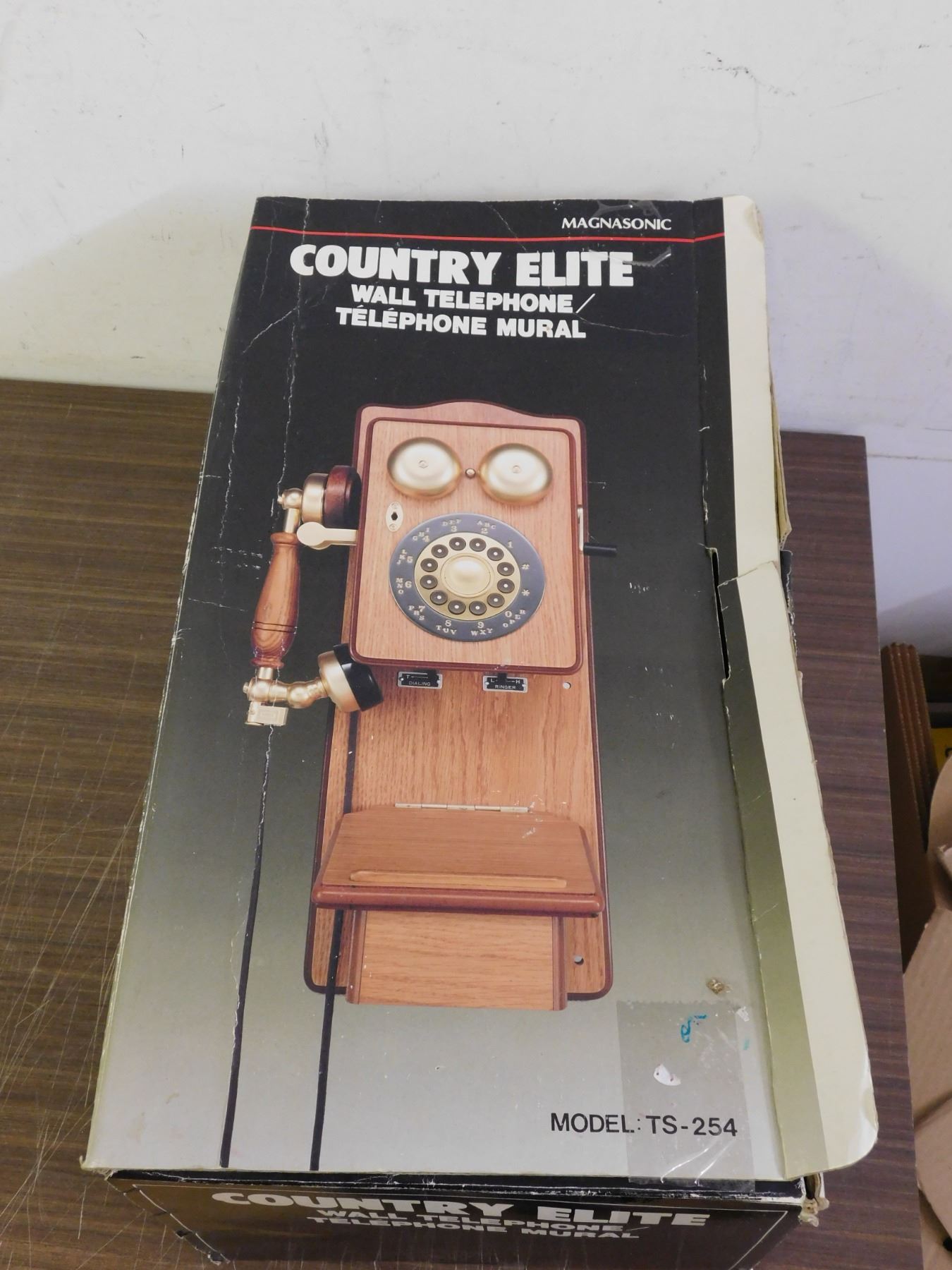 Magnasonic Country Elite Wall Telephone Vintage with Box Wooden Wall ...