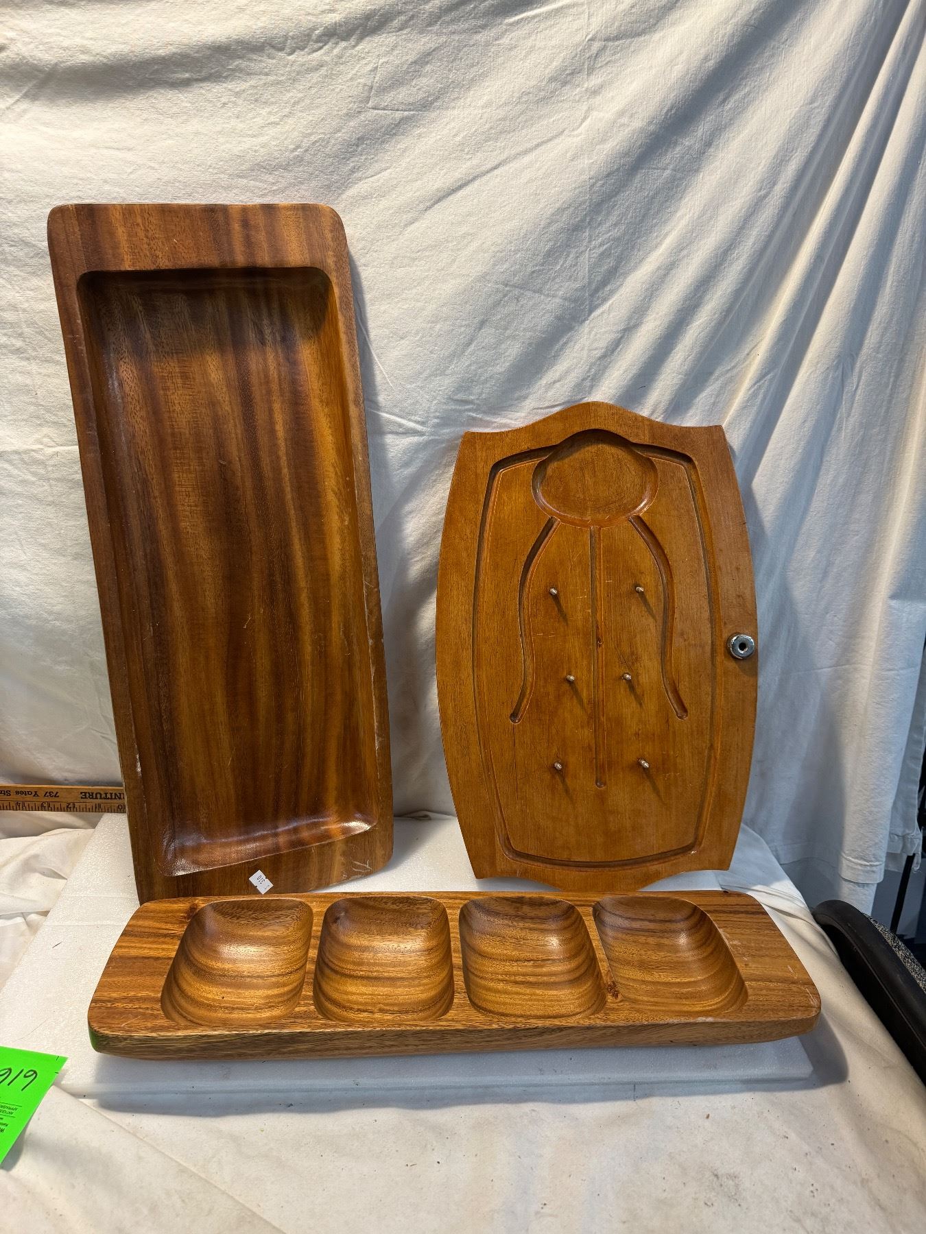 Wood serving platers
