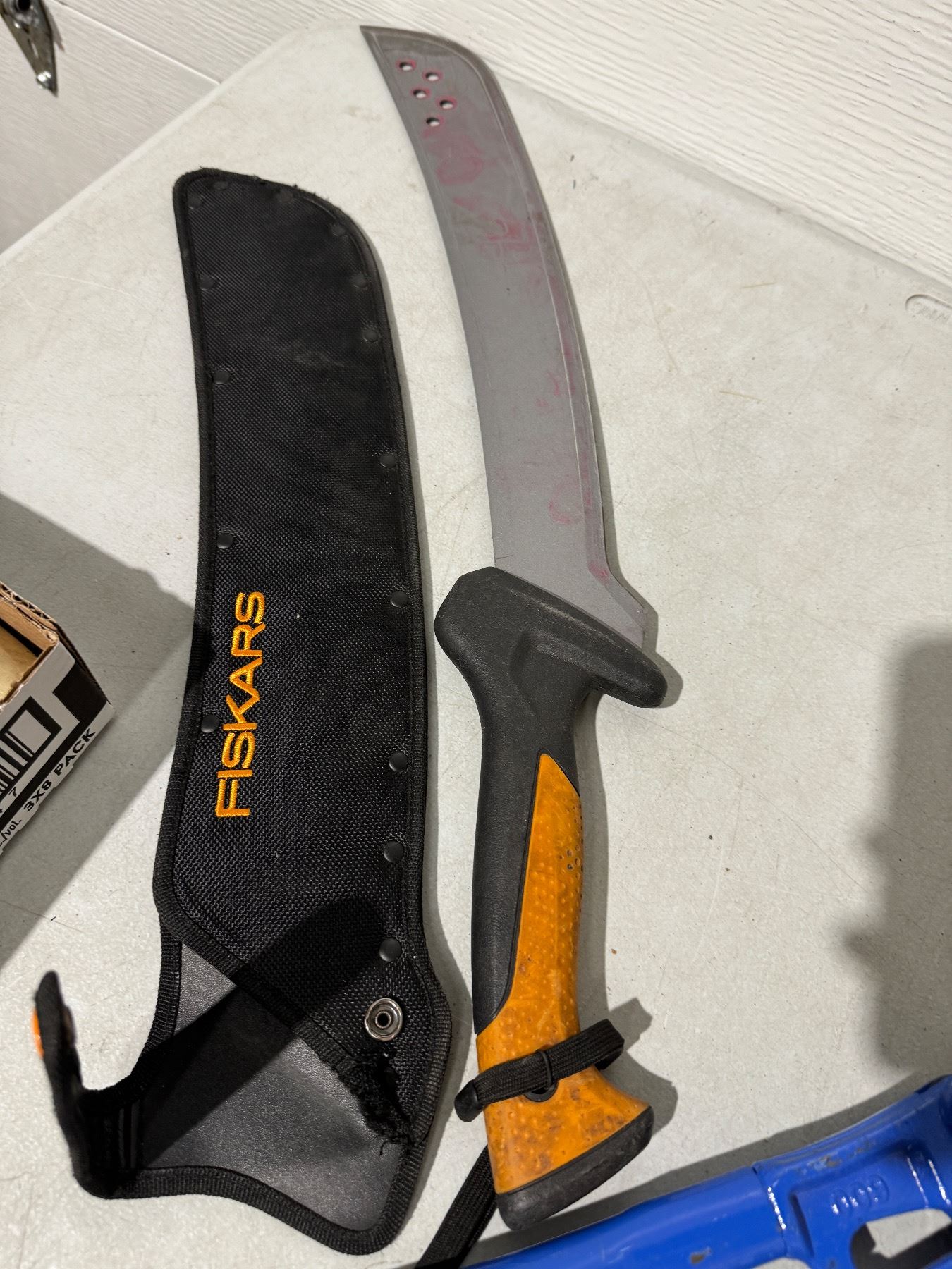 Fiskars machete
