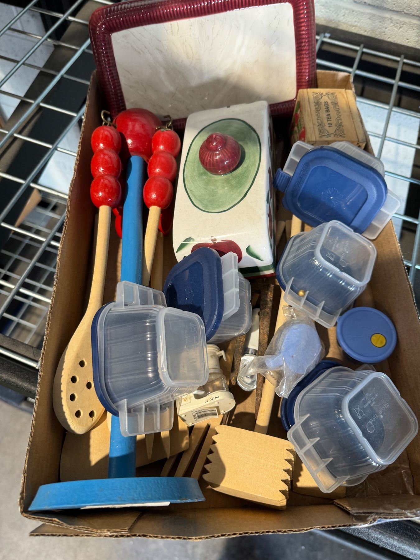Kitchen utensils, reusable storage containers