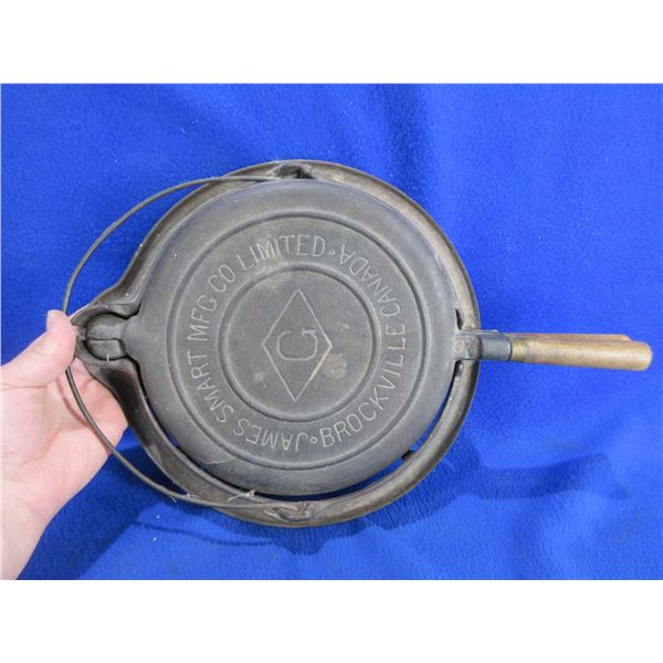 Vintage Cast Iron Waffle Pan - James Smart Mfg. Co.