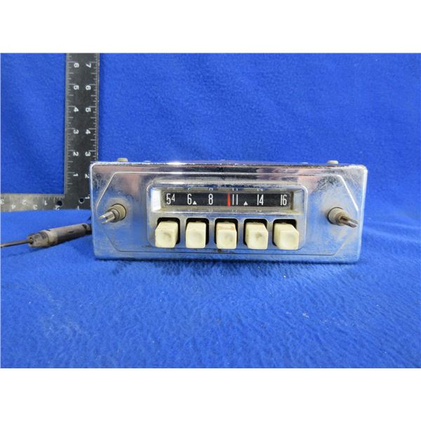 Vintage Car Radio - Dials Missing