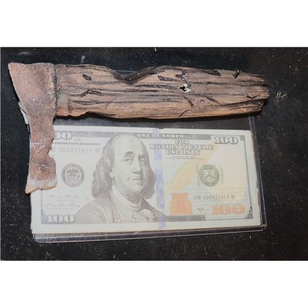 AMERICAN HORROR STORY ROANOKE CLEAVER THROUGH HEAD HANDLE WITH ATTACHMENT