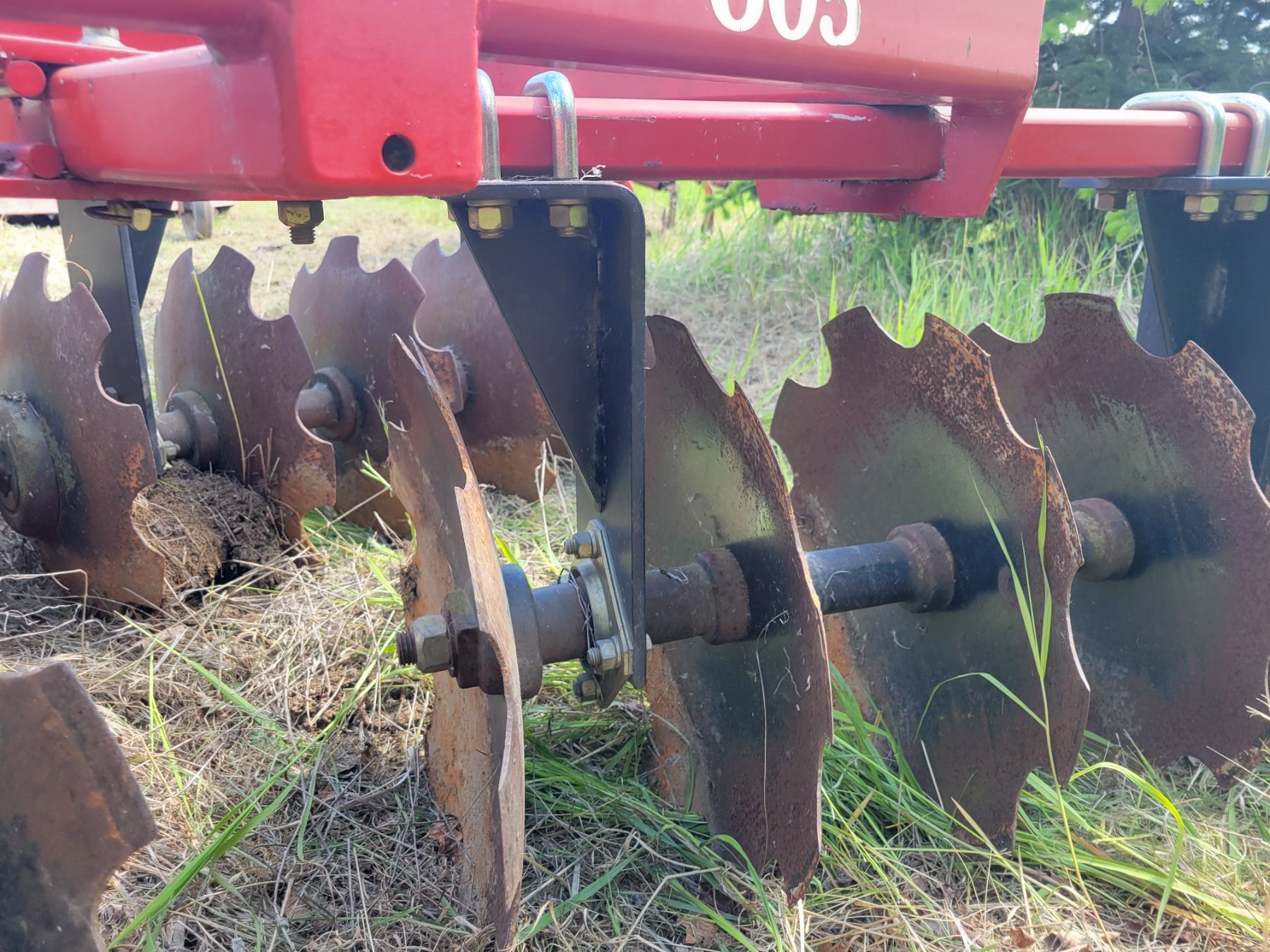 3pt Disc. 68 inch, #605. knotched blades. Very Good.