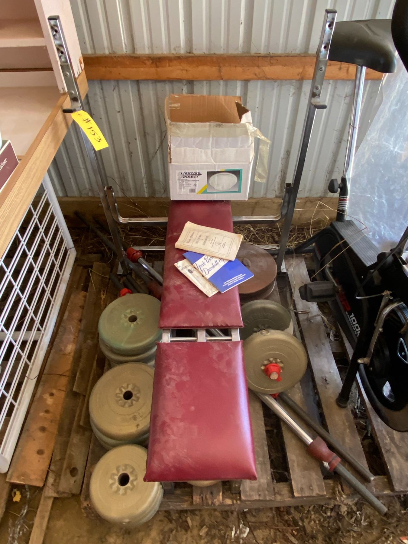 Work-out bench & weight set