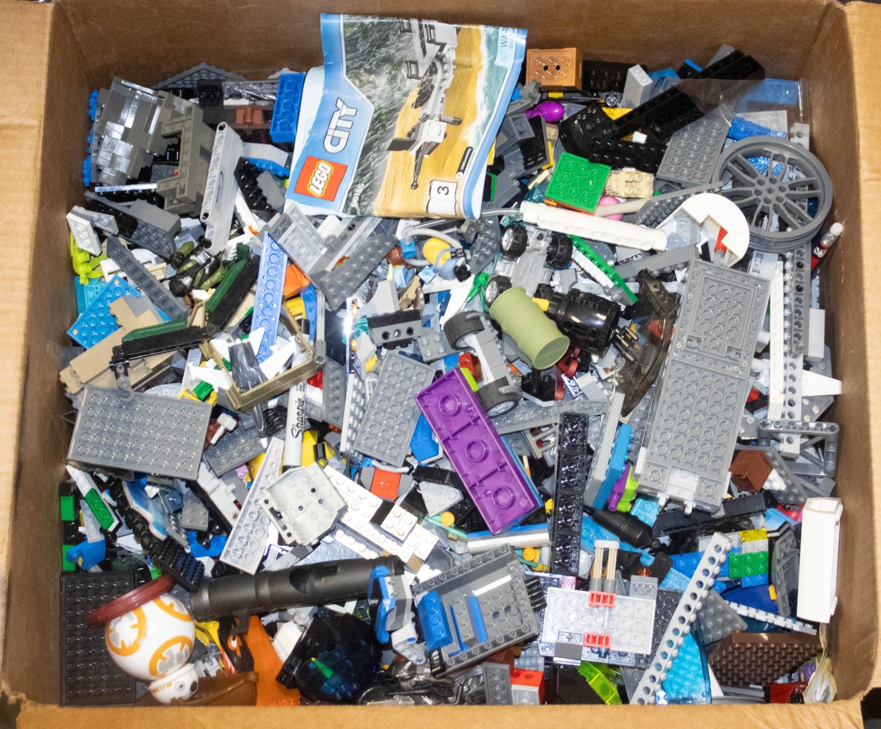 Large Box Of Unsorted Lego