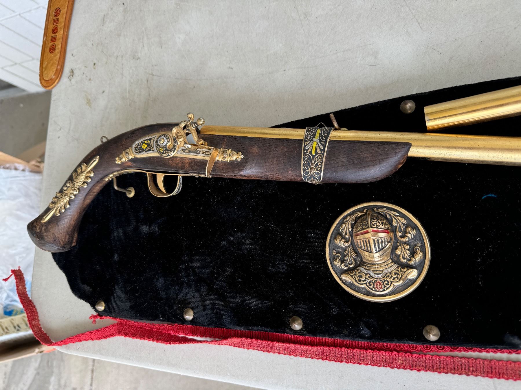 Musket replica decor