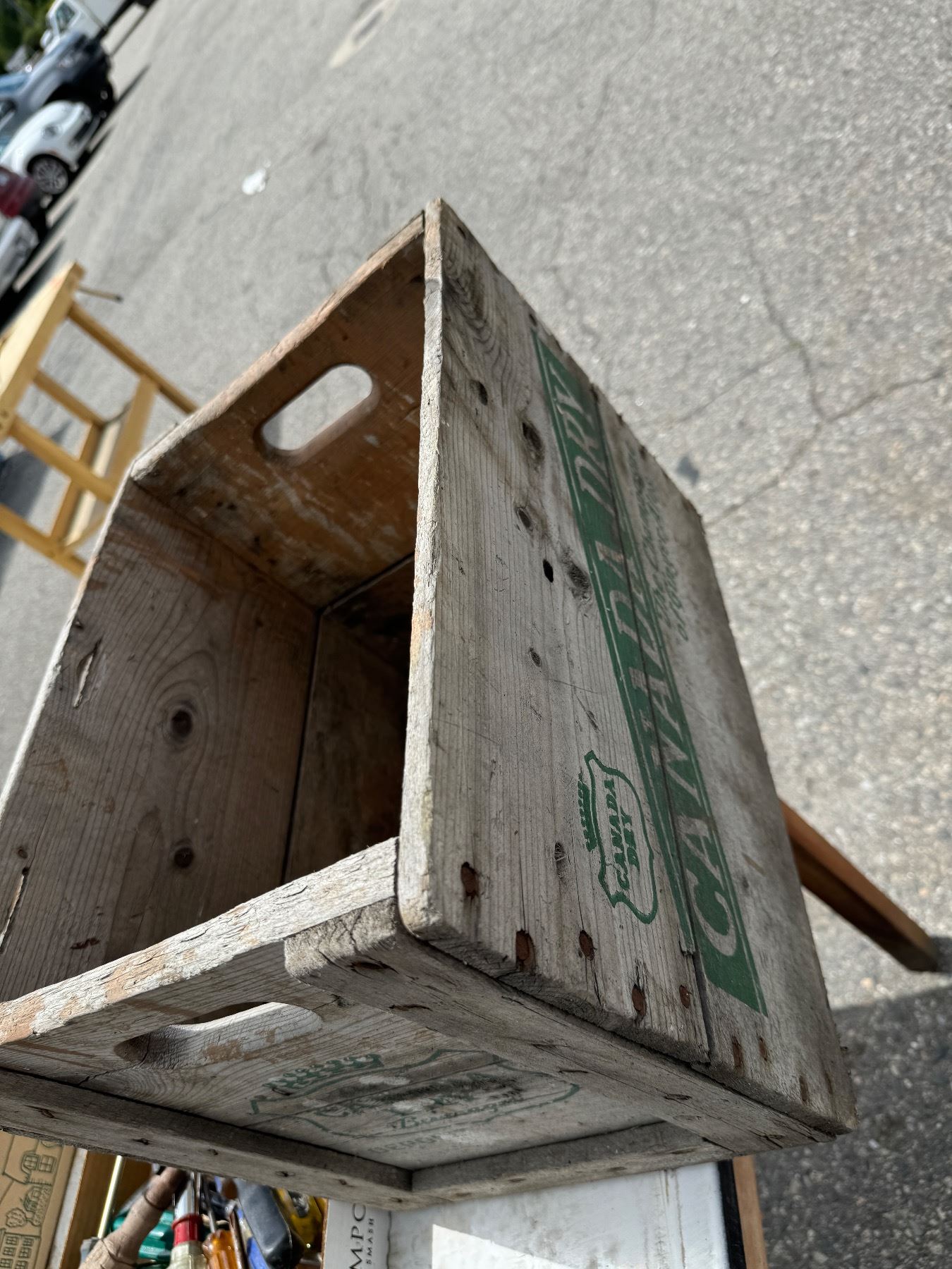 Vintage Canada dry box