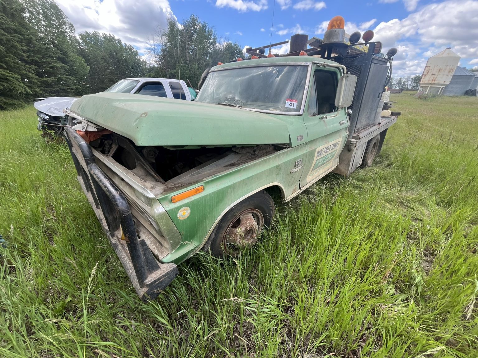 1973 Ford F350 Ranger Flat Deck, 2WD