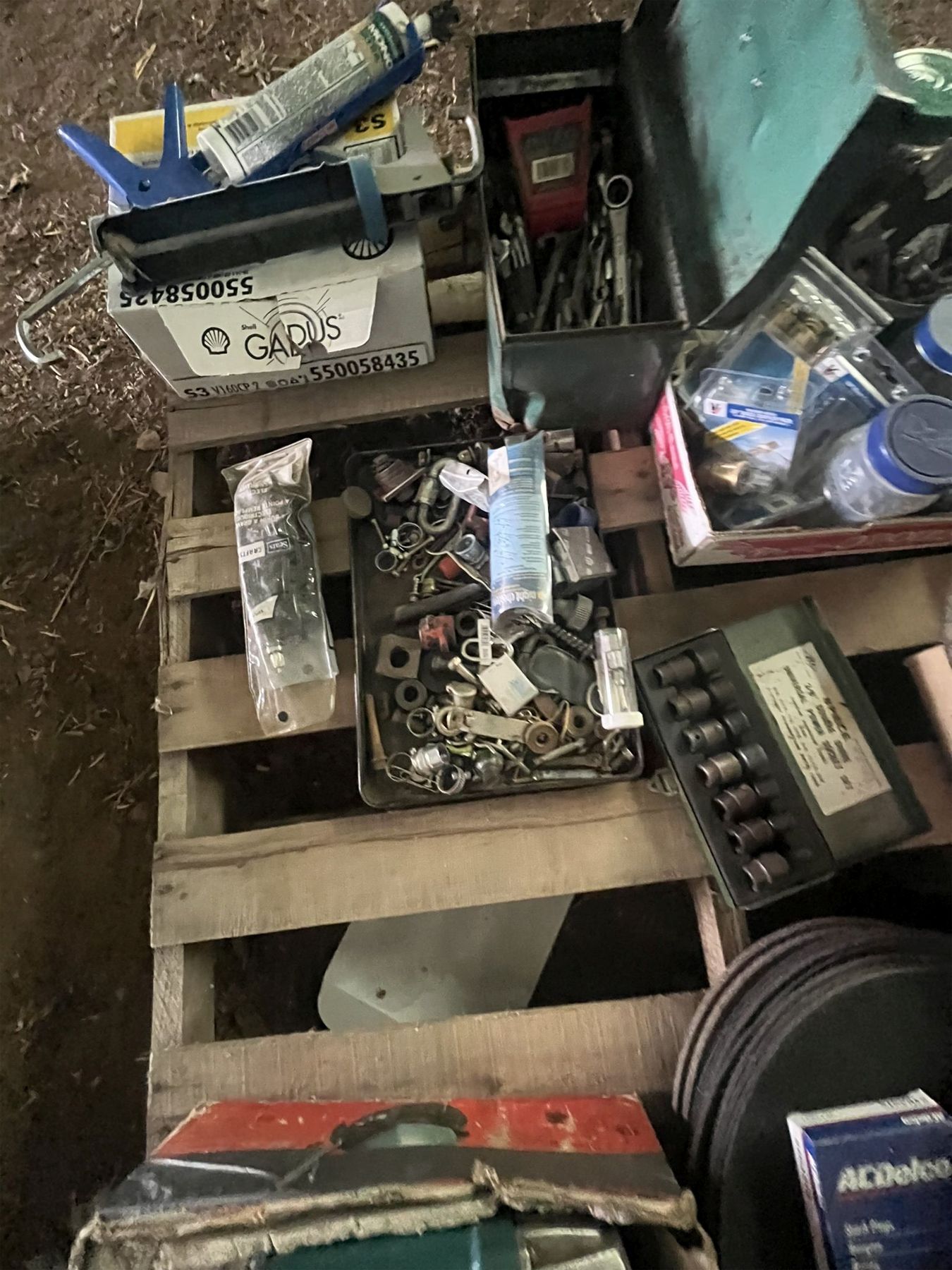 Grinding Discs, Grease, Bearing Puller Set, Angle Grinder