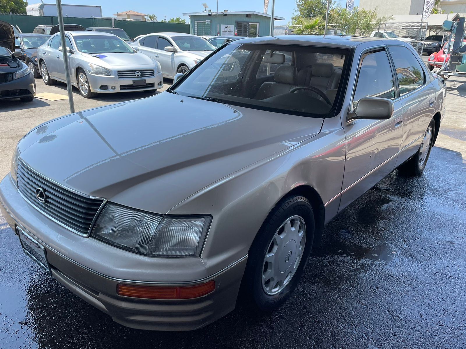 LEXUS LS400 1997 T