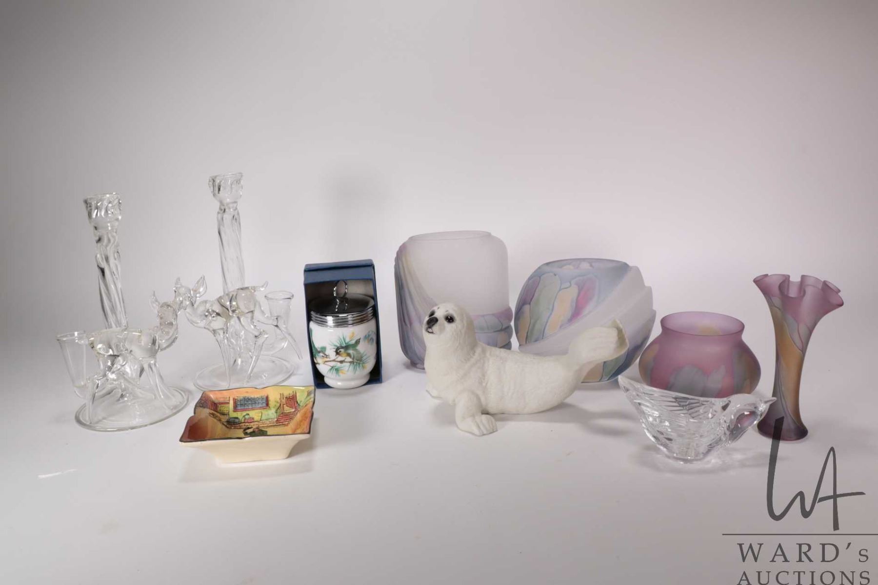 Tray lot of collectibles including Canadian glass, bambi glass ... Tray lot of collectibles including Canadian glass, bambi glass ...
