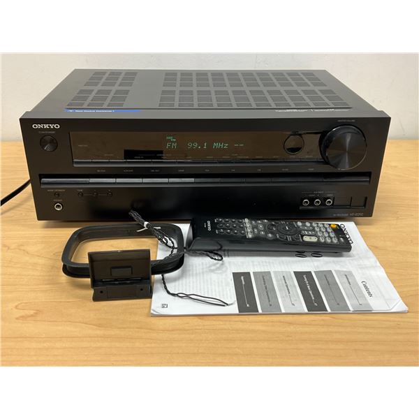 Onkyo AV Receiver with Remote & manual HT-R290 - powers up, not tested ...