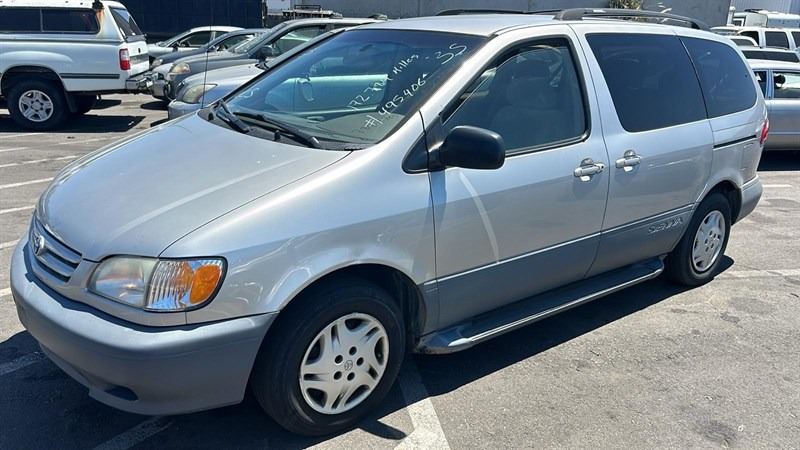 2002 Toyota Sienna