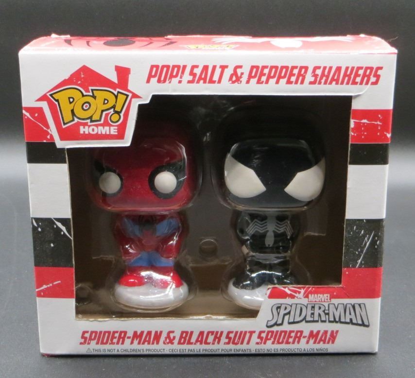 New Marvel Spider-Man Salt & Pepper Shakers Set