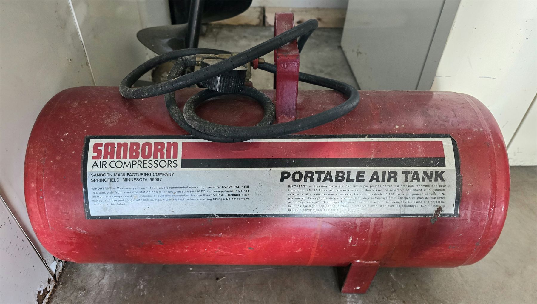 SANBORN PORTABLE AIR TANK