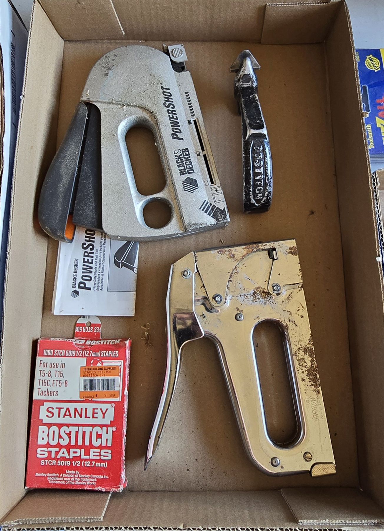 TWO STAPLE GUNS, STAPLES & STAPLE PULLER