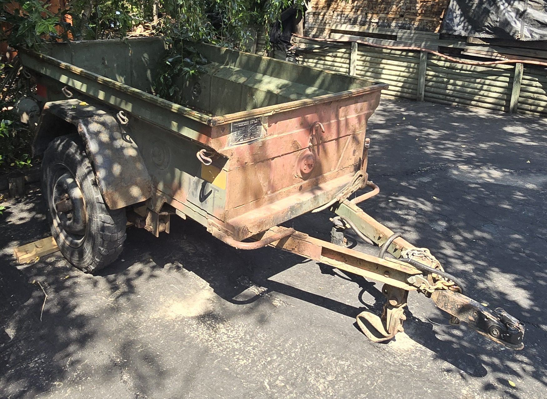 1/4 TON 2 WHEEL MILITARY TRAILER