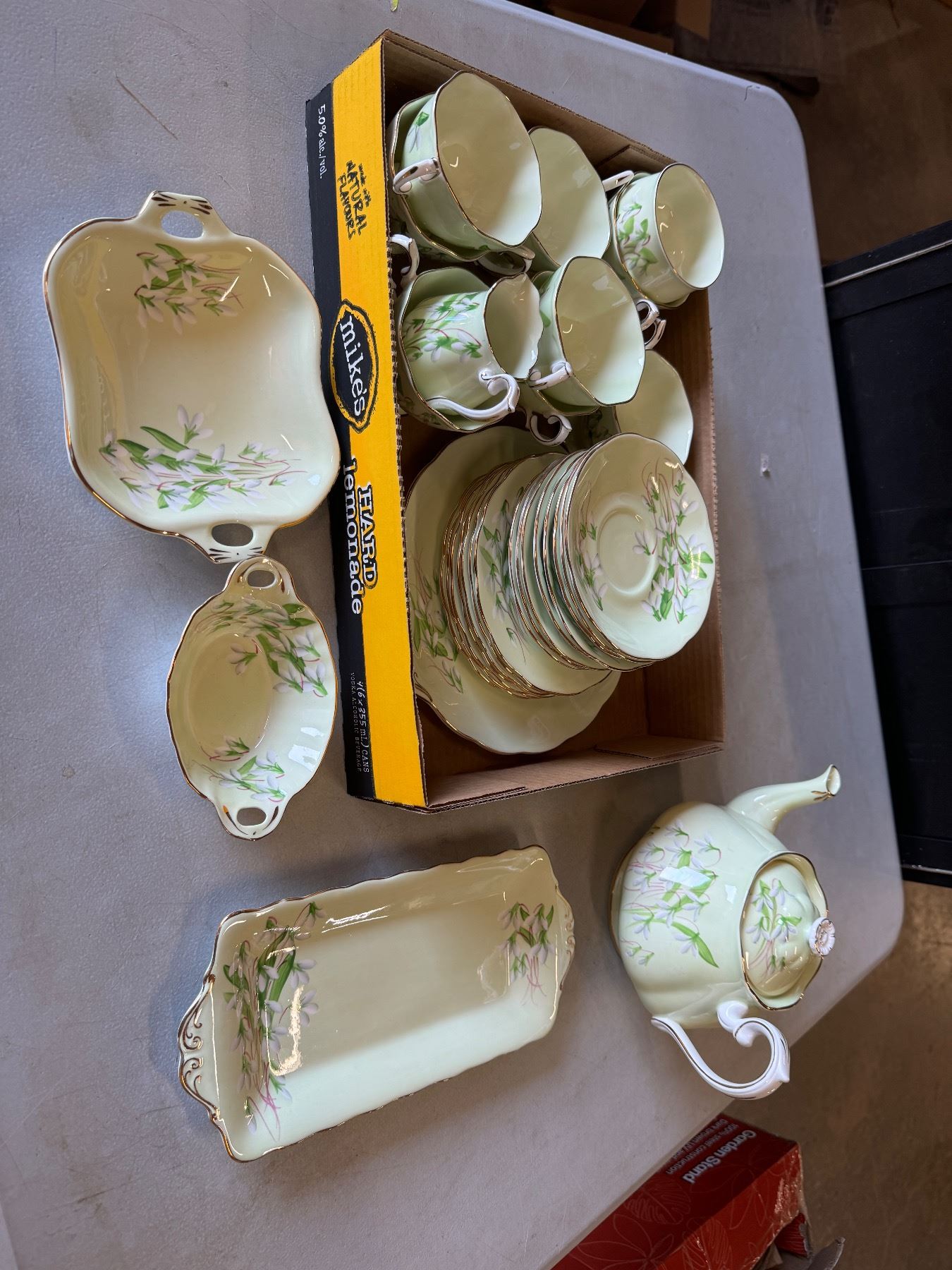 Royal Albert Snow Drop dishes