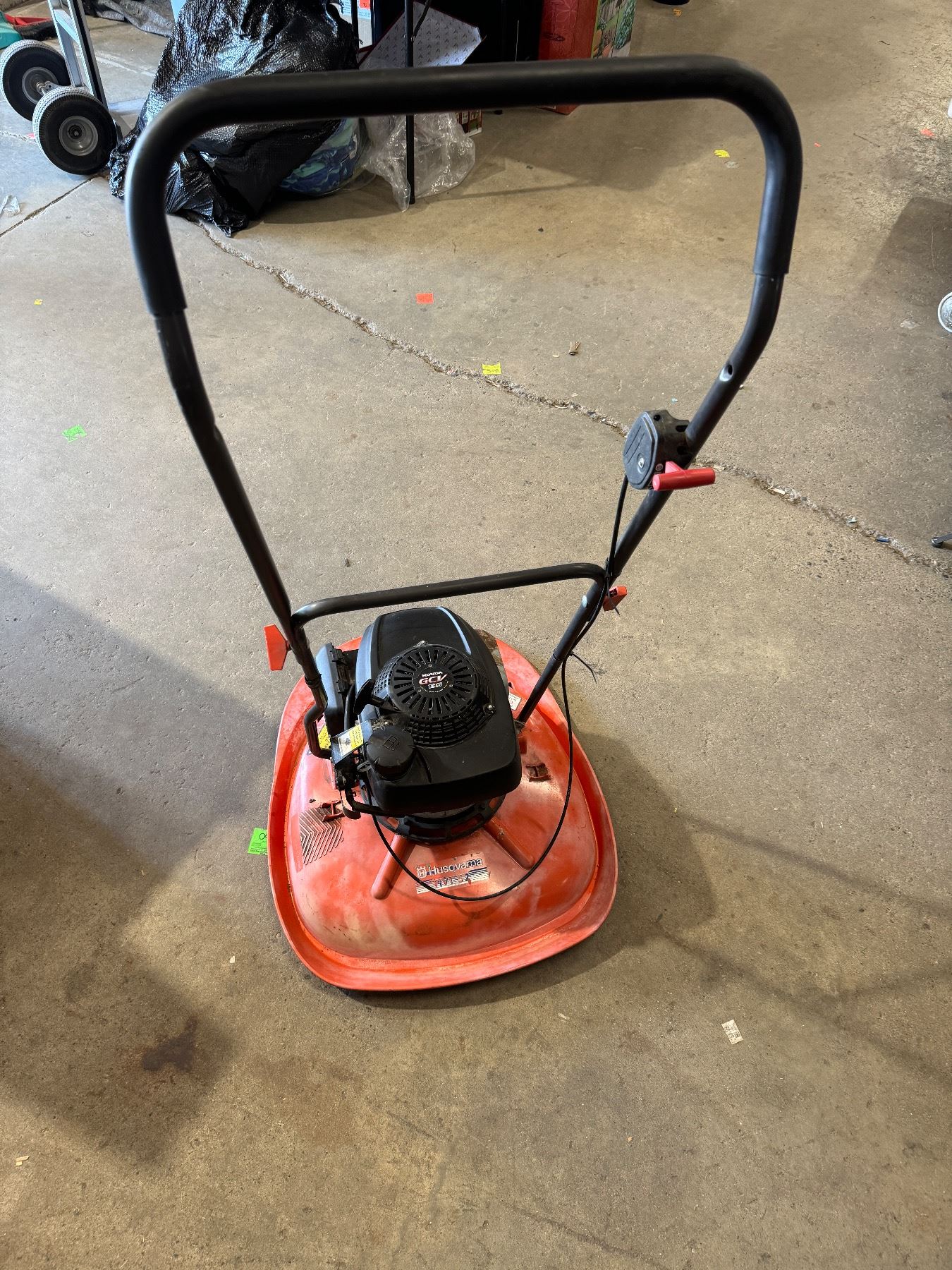 Husqvarva HVT 52 Hover mower/trimmer with Honda Motor.