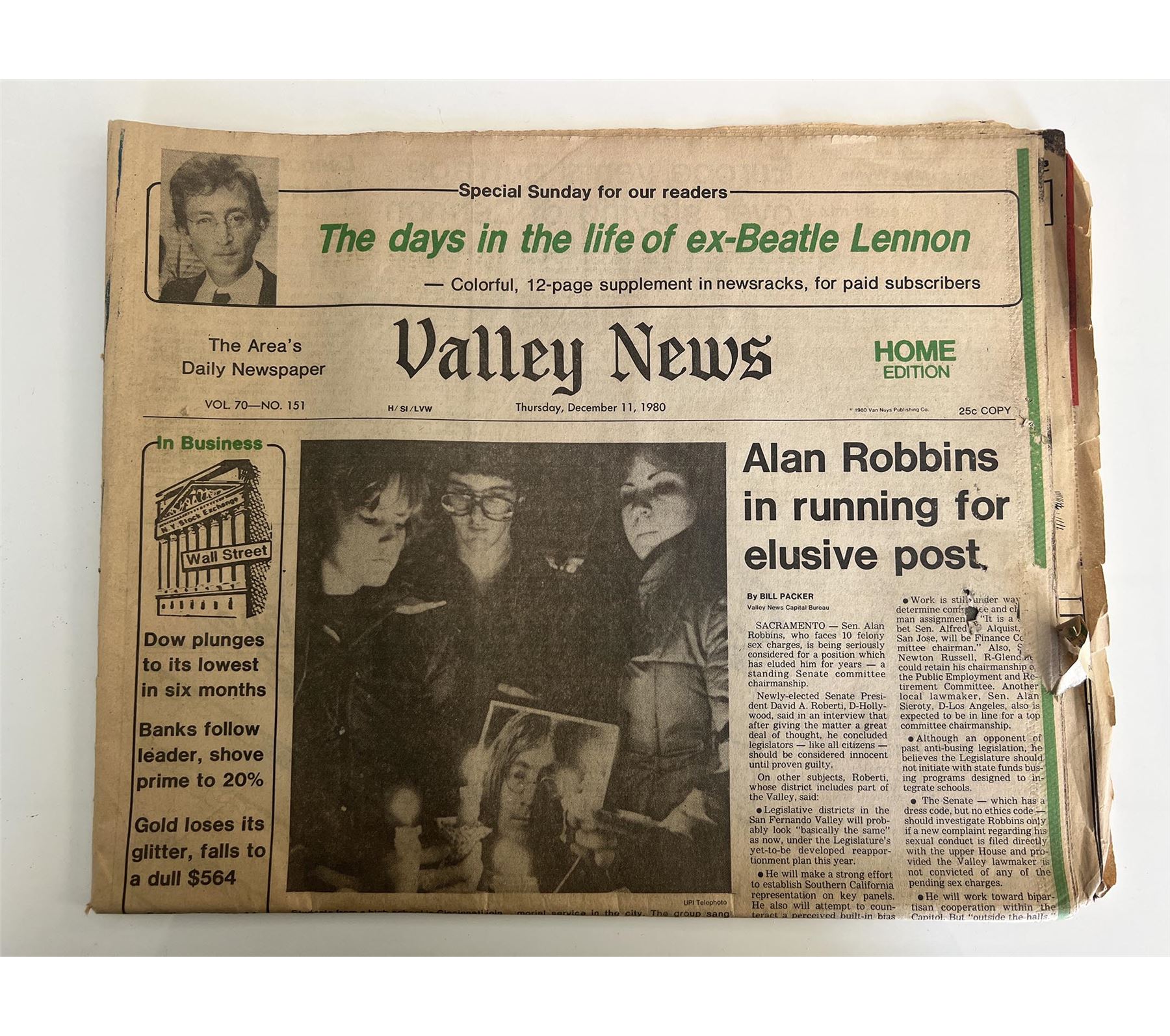 Valley News 1980 newspaper announcing John Lennon's death