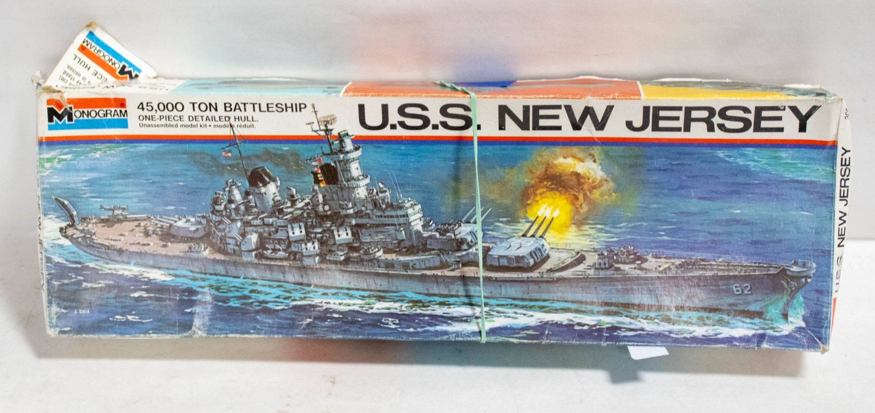 U.S.S. NEW JERSEY BATTLESHIP BB-62 MODEL KIT