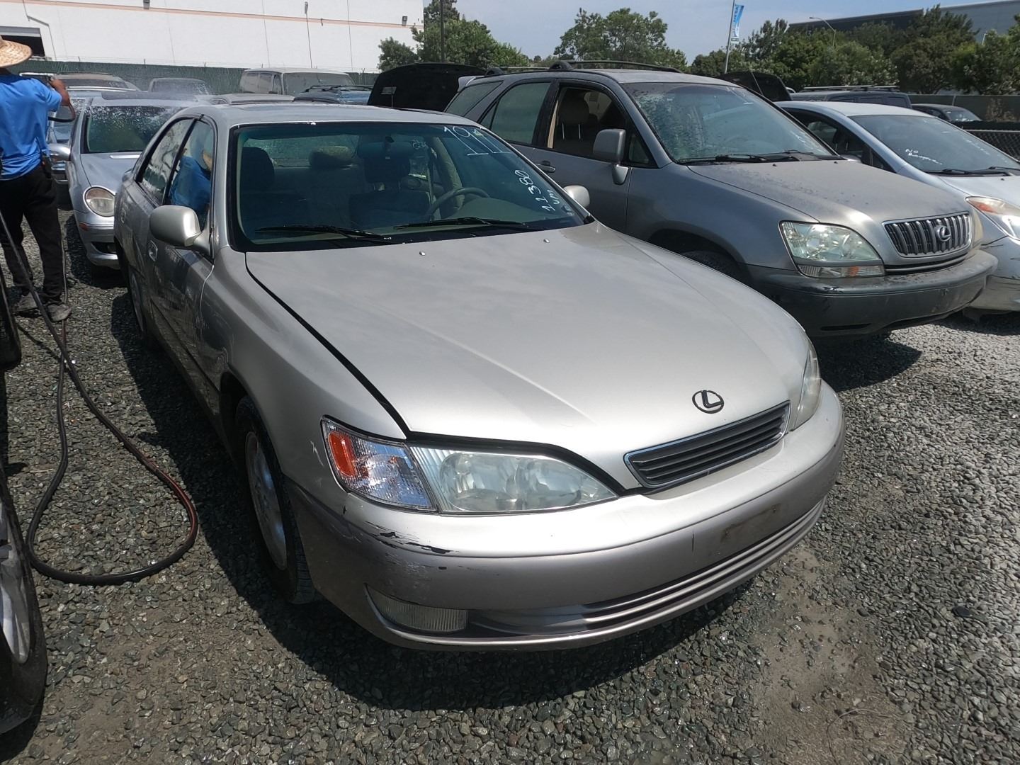 LEXUS ES 300 1997 T-DONATION