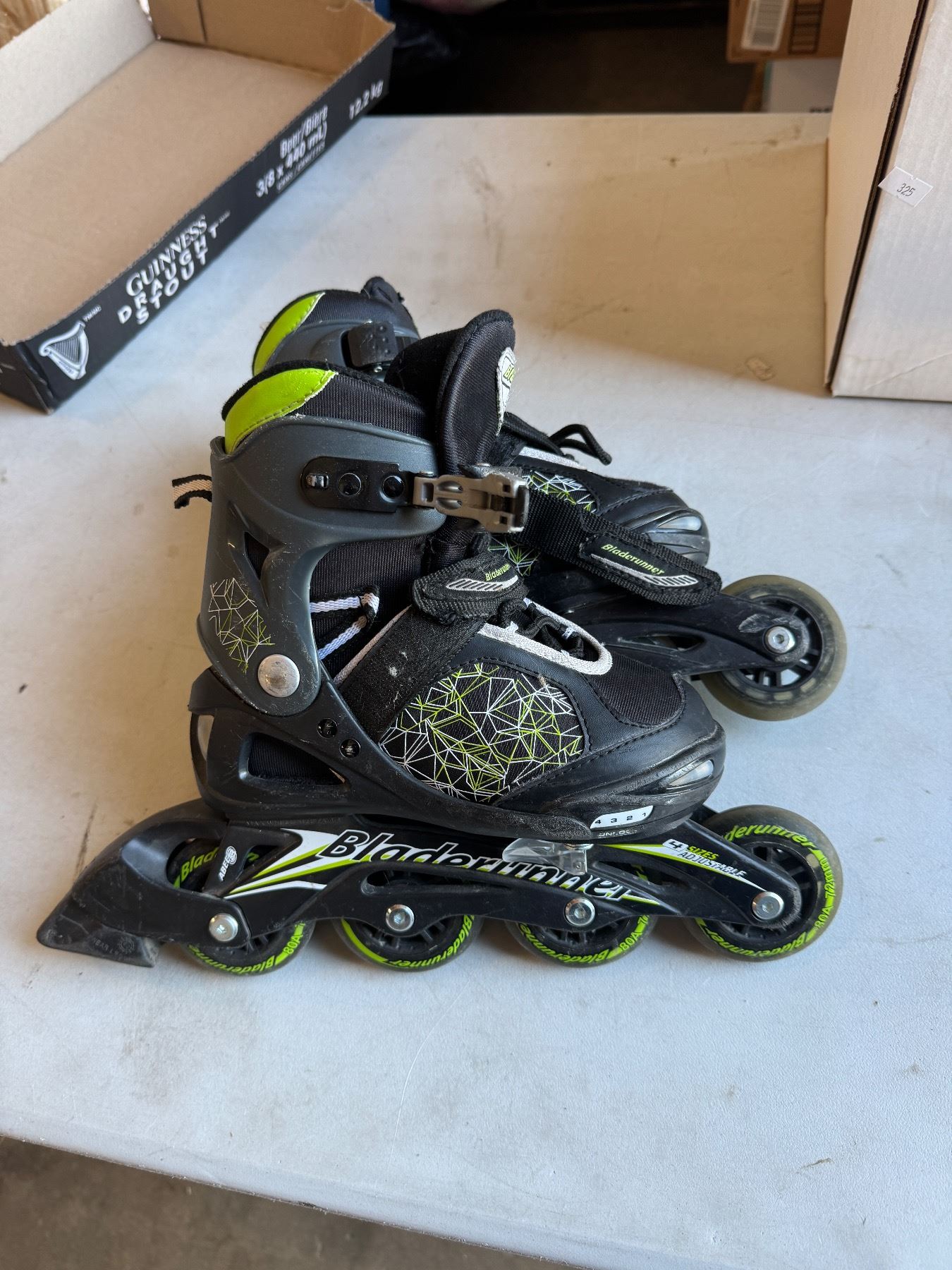 kids rollerblades size 1.5