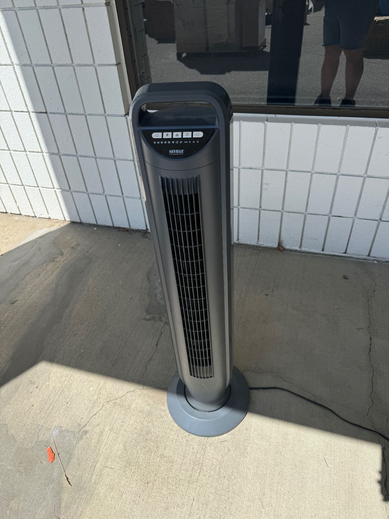 Seville Classics fan