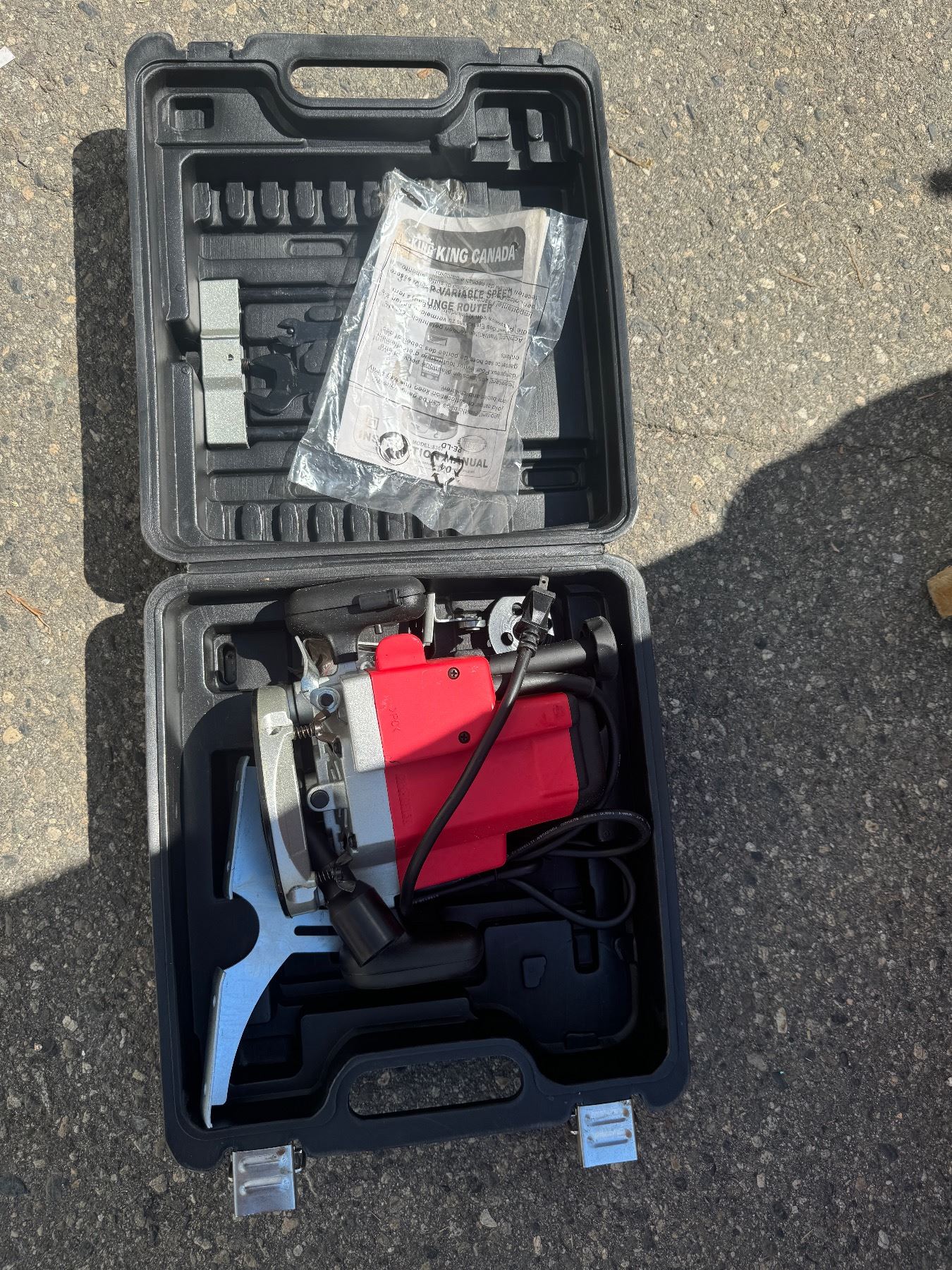 King Canada plunge router