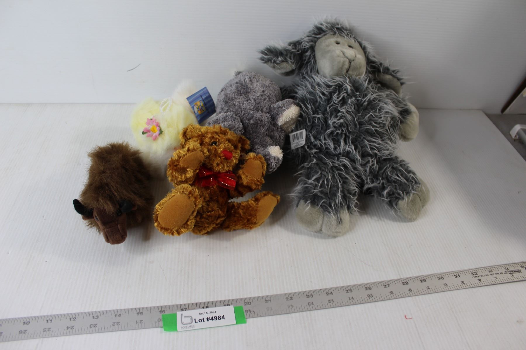 Teddy Bear, Sheep/Alpaca Plushie, Elephant Stuffy, Chic Plushie, Geo ...