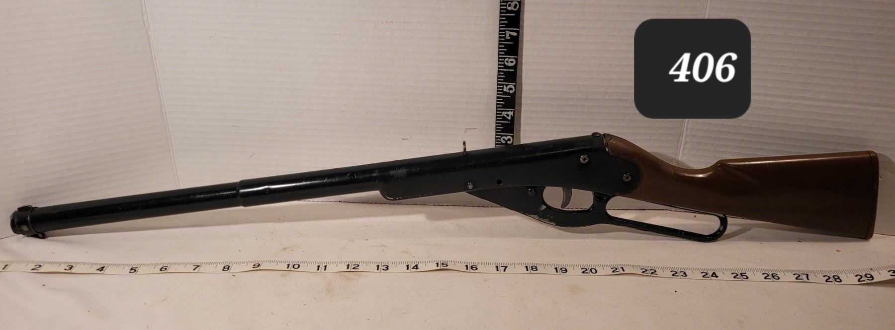 Vintage Canadian made “Daisy” air rifle. Model #960. Patent 1956 ...