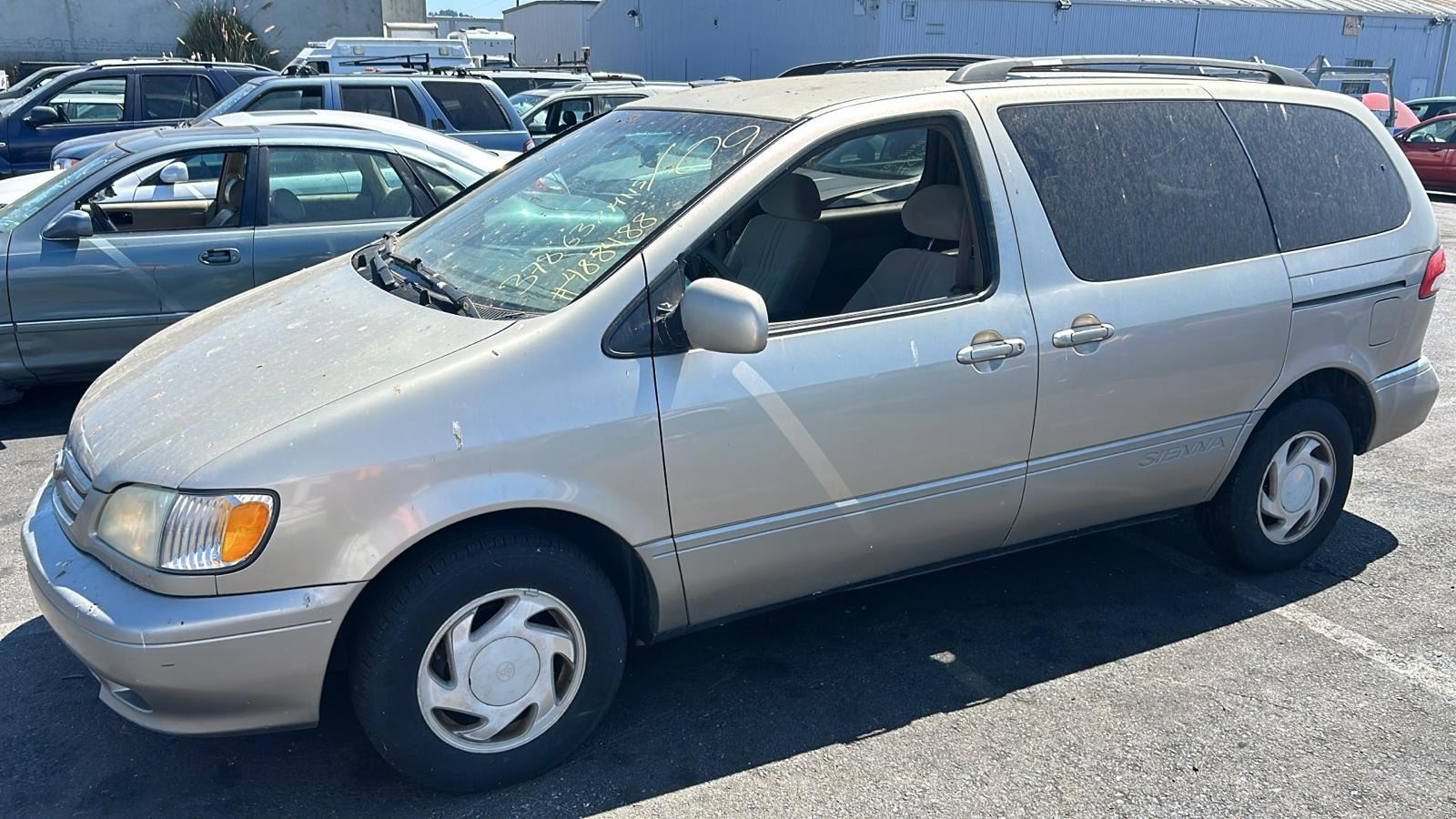 2002 Toyota Sienna