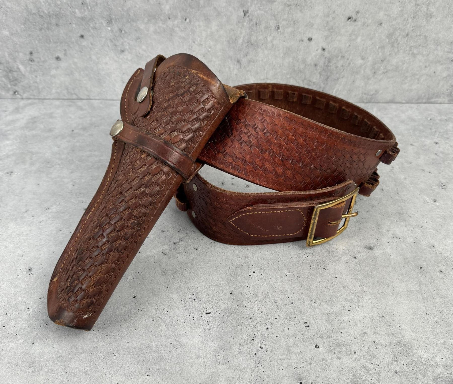 Tooled Leather Gunfighter Belt Holster Rig