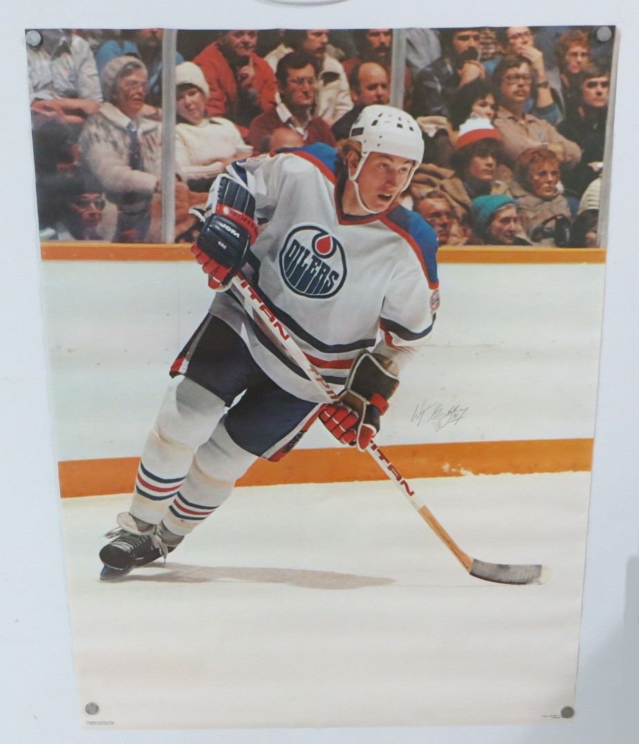 Original 1980 Wayne Gretzky Campus Craft Poster 29.5" X 22"