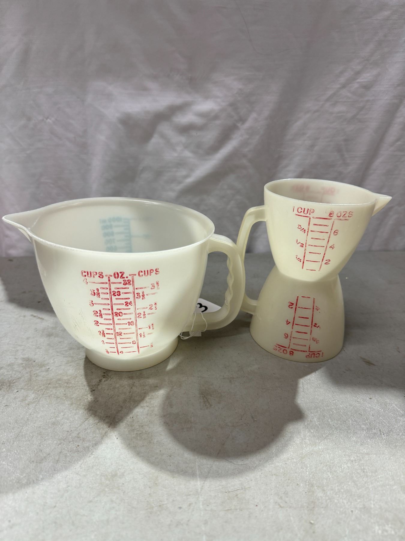 Vintage Tupperware measuring cups