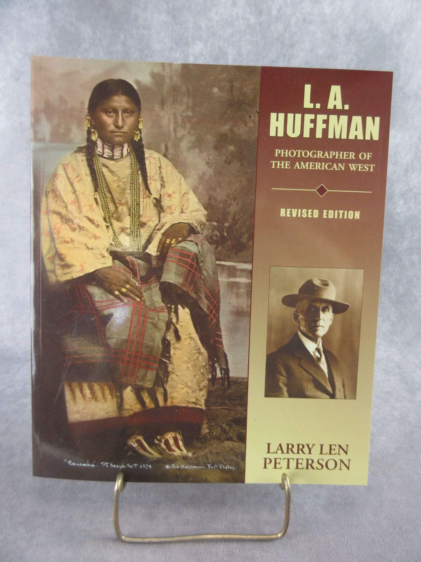 LA Huffman Illustrated Book By Larry Len Peterson- 12" X 10"- 221 Pages