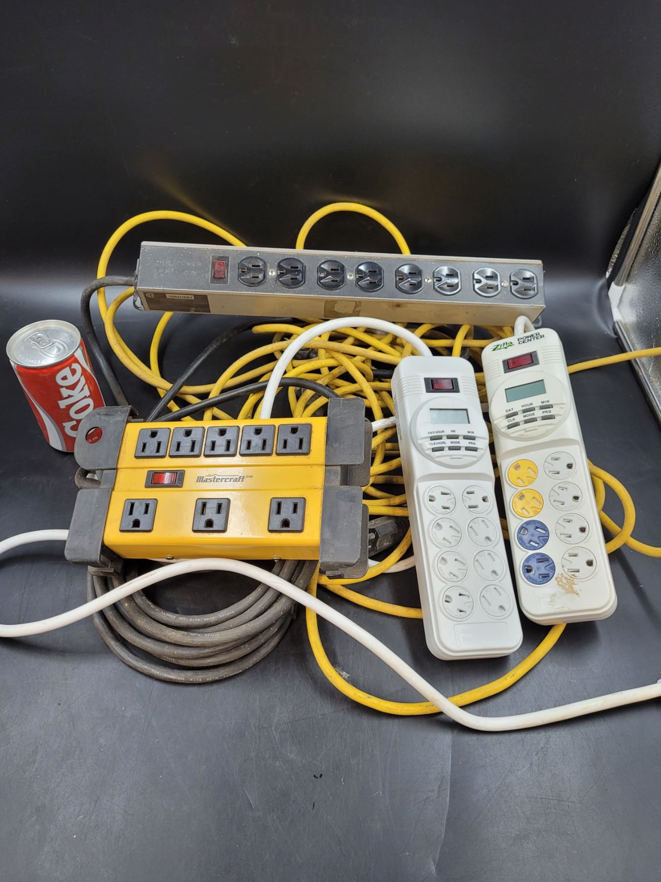 Extension Cord and Power Bar Lot