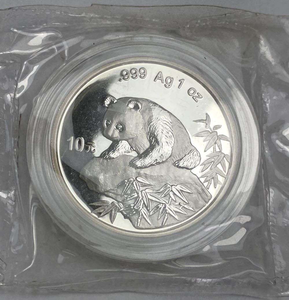 Very Rare Back Date 1999 Chinese Panda Proof 1 ozt .999 Silver
