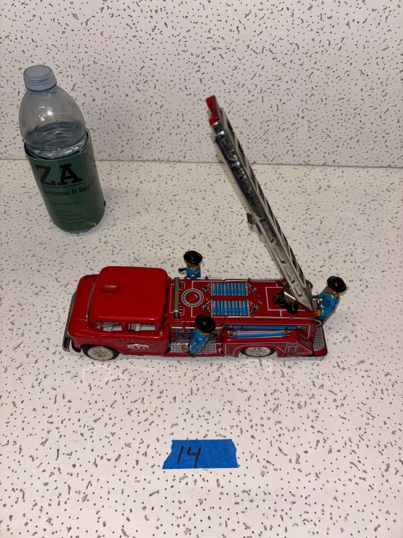 STI Mechanical Tin Fire Truck