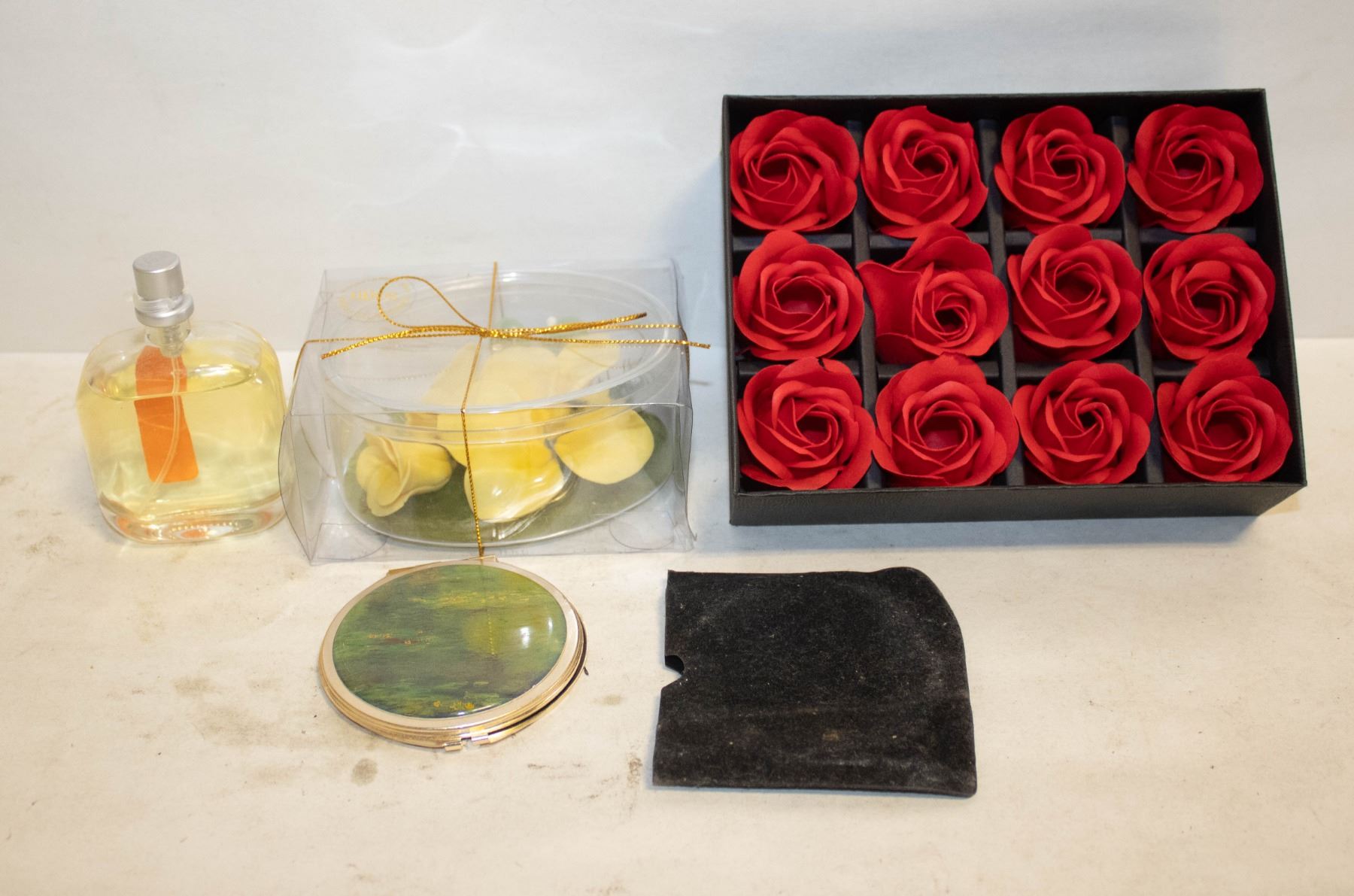 Fruits And Passion Cologne Decorative Soaps Mirro