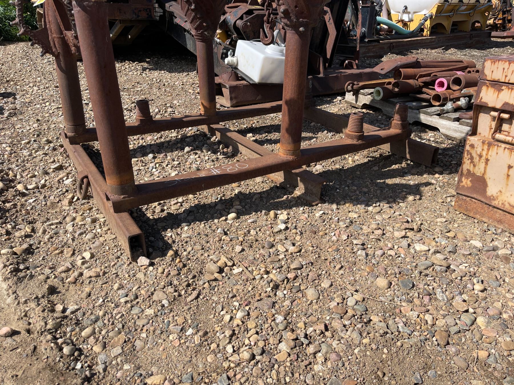 Steel stand for D80 Vermeer backreamers