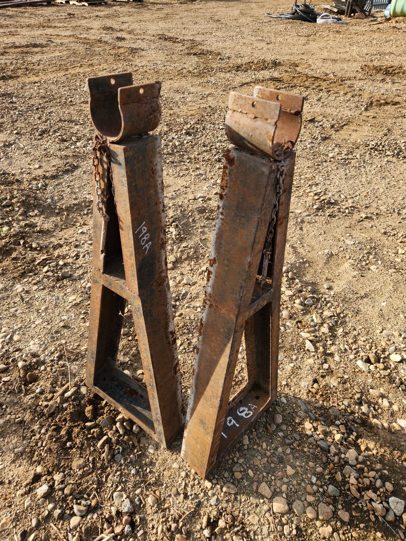 Two Bolt down A-frame reel carrier
